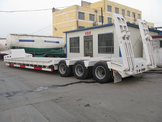                  High Quality Low Bed Semi Trailer Manufacturer Sell 70tons Low Bed Semi Trailer Lowbed Truck Trailer             